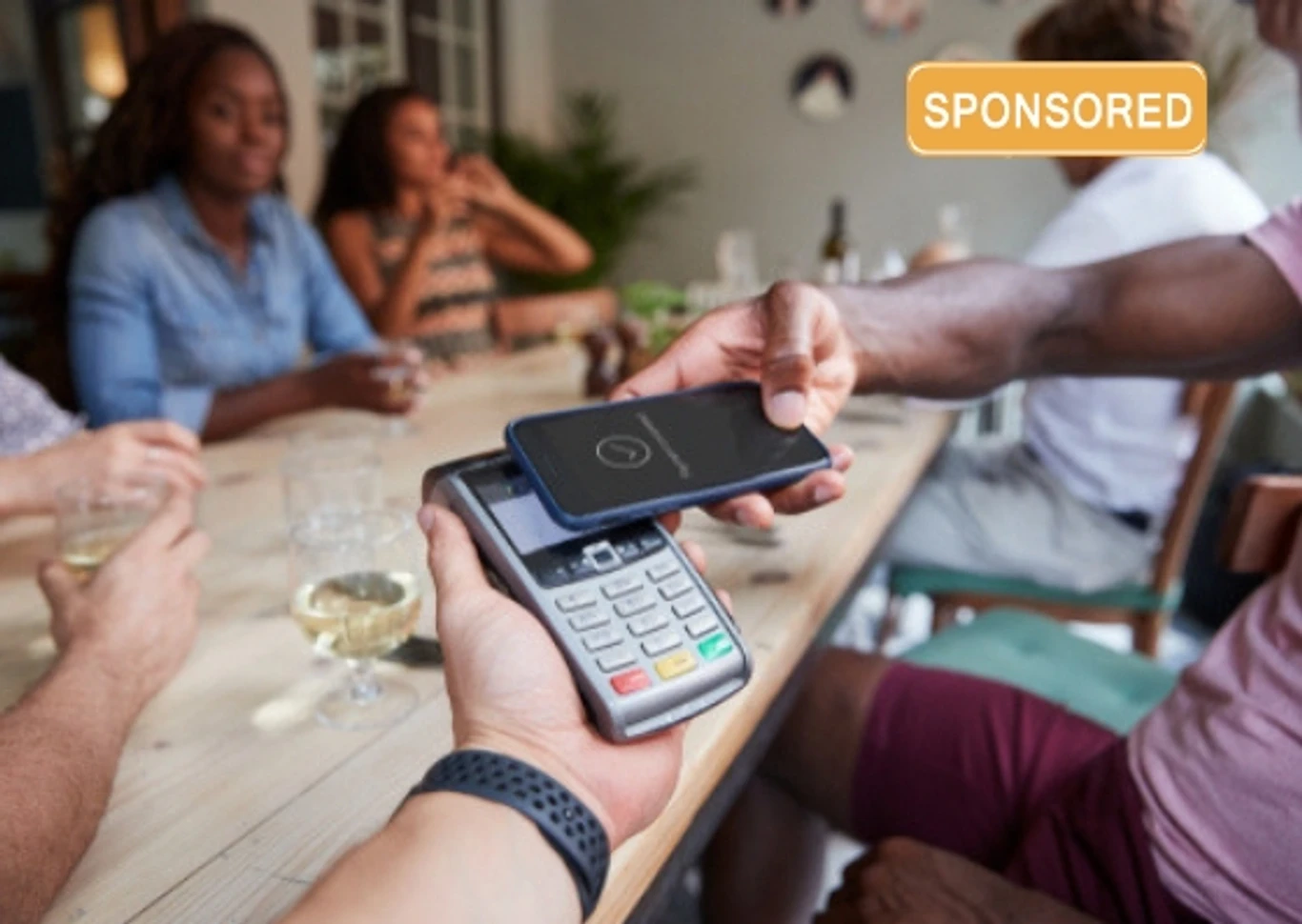 Bank card vs. Smartphone: What is the difference? | JustMoney